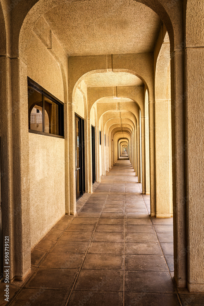 The sweeping arcs and elegant curves of Sultan Qaboos University in ...