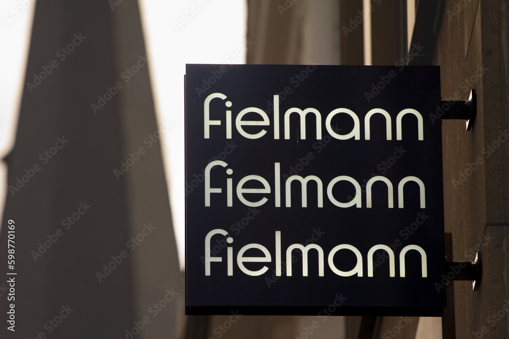 BONN, GERMANY - NOVEMBER 7, 2022: Logo of Fielmann on their store for ...