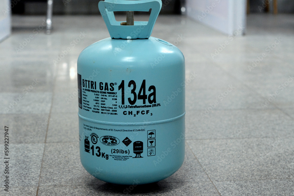 Cairo, Egypt, May 2 2023: BTTRI GAS R -134a Freon , a colorless gas at ...