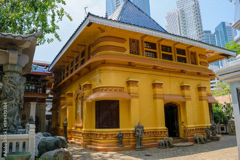 The Gangaramaya Temple is one of the most important temples in Colombo ...