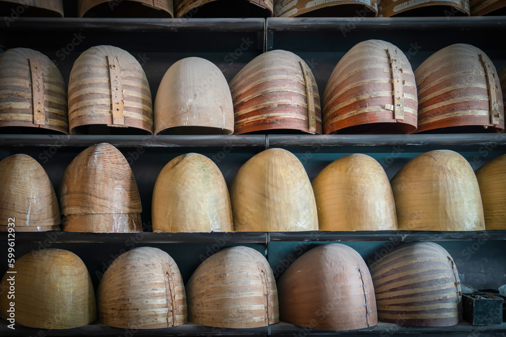 Traditional Turkish folk music instrument baglamas are in the making ...