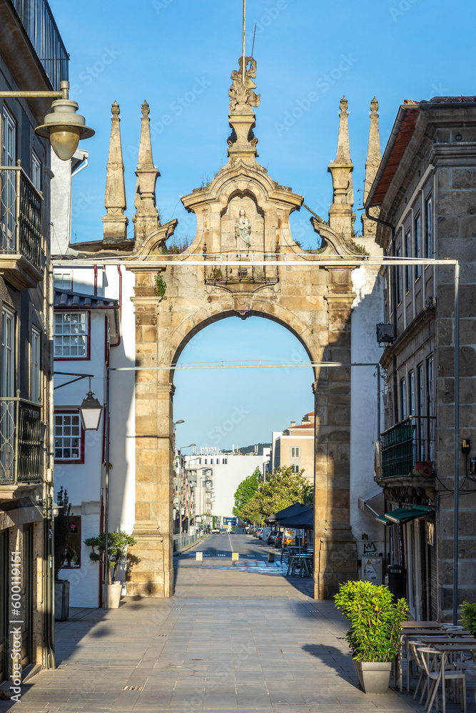 The Arch of the New Gate, Arco da Porta Nova, late 18th-century baroque ...