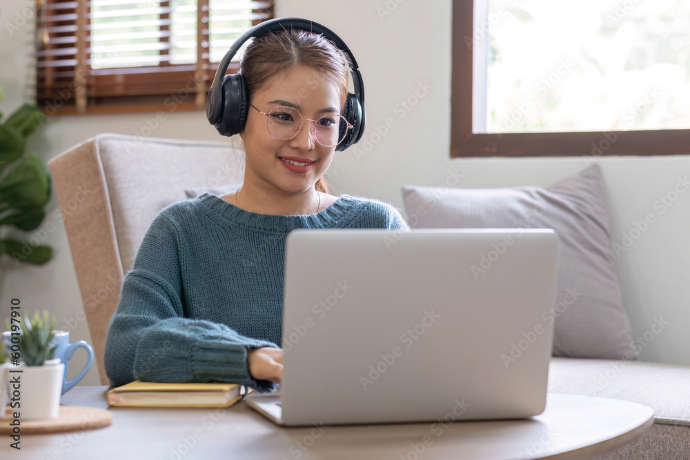 Asian girl student online learning class study online video call zoom ...