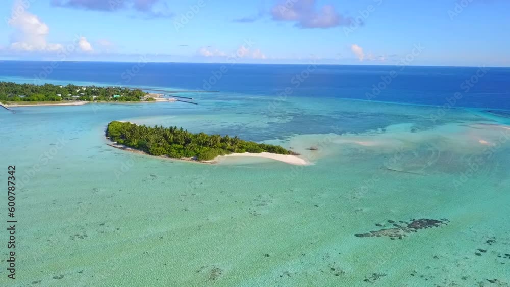 Drone aerial video of tropical island i Indian ocean. Maldives ...
