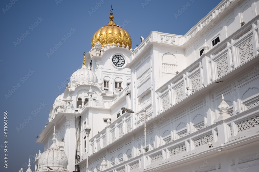 Foto de View of details of architecture inside Golden Temple (Harmandir ...