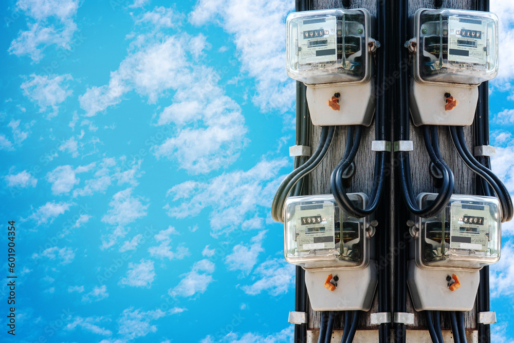 Electricity meter Fence posts for unit calculation Energy spending on ...