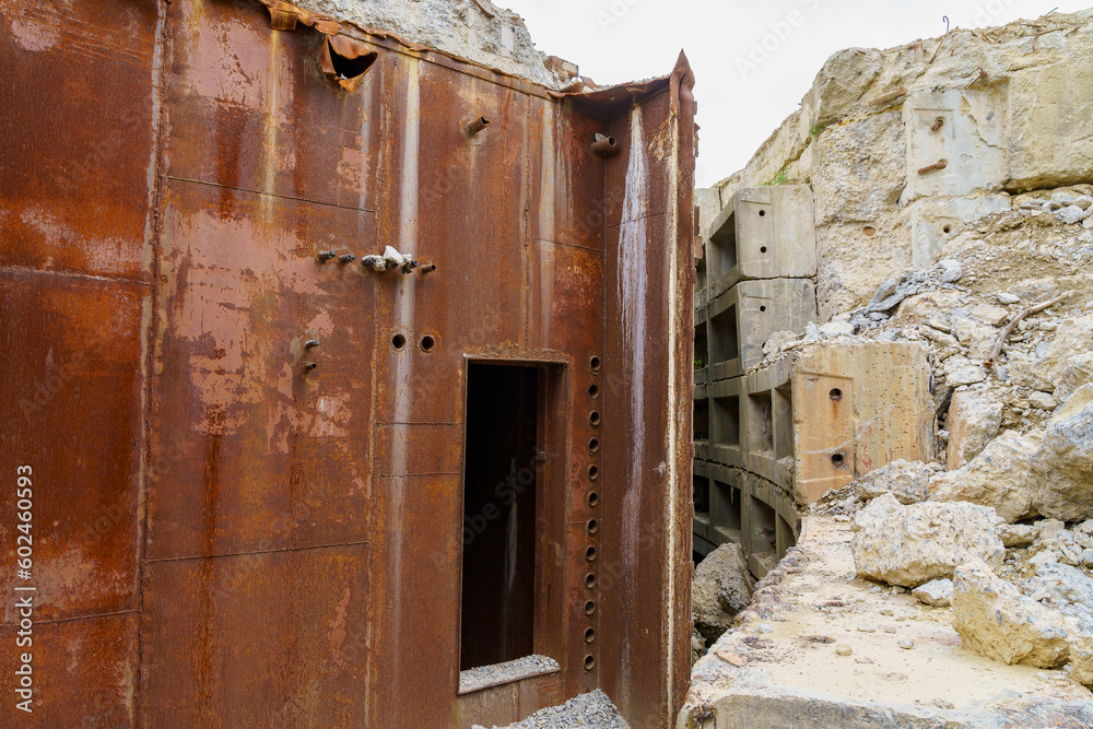 Abandoned secret nuclear bunker. Cold War command post, object 1180 ...