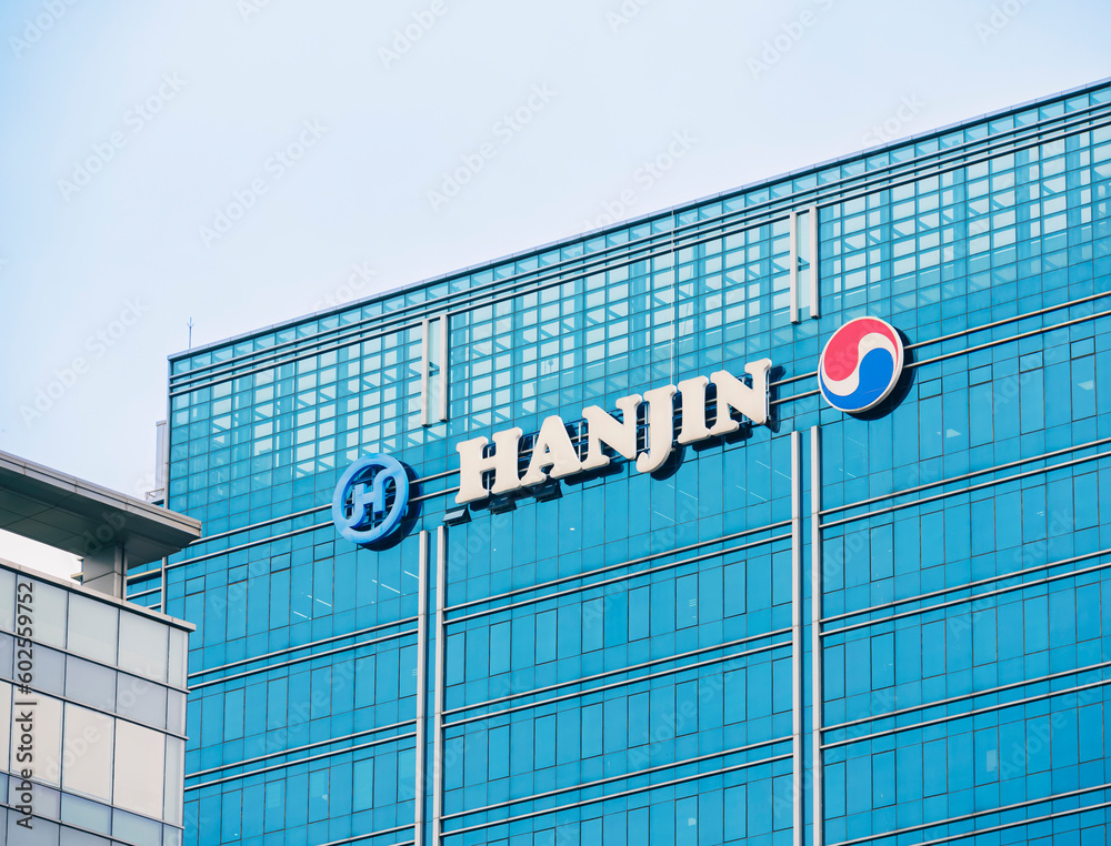 The Hanjin Group Company Logo sign Office building South Korean various Business : SEOUL, SOUTH ...