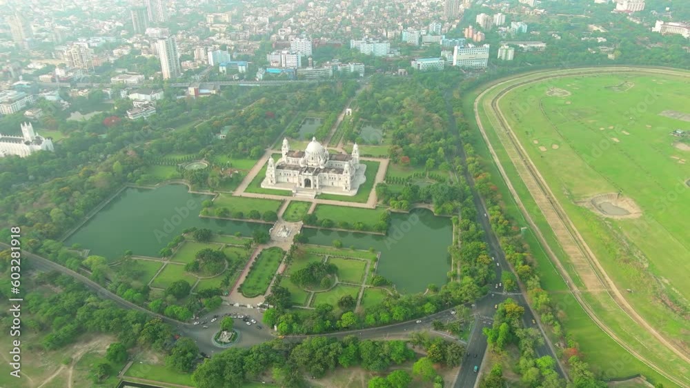 Kolkata: Aerial view of city in India, famous Victoria Memorial, large ...