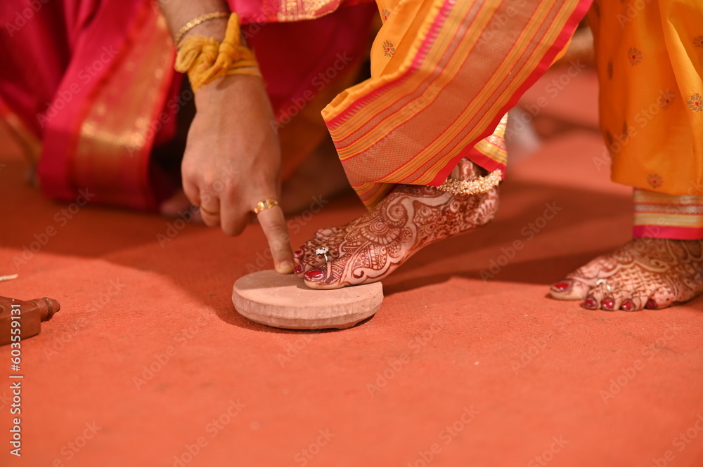 Bride Touch Stone by toe and groom touch stone by finger in seven steps ...