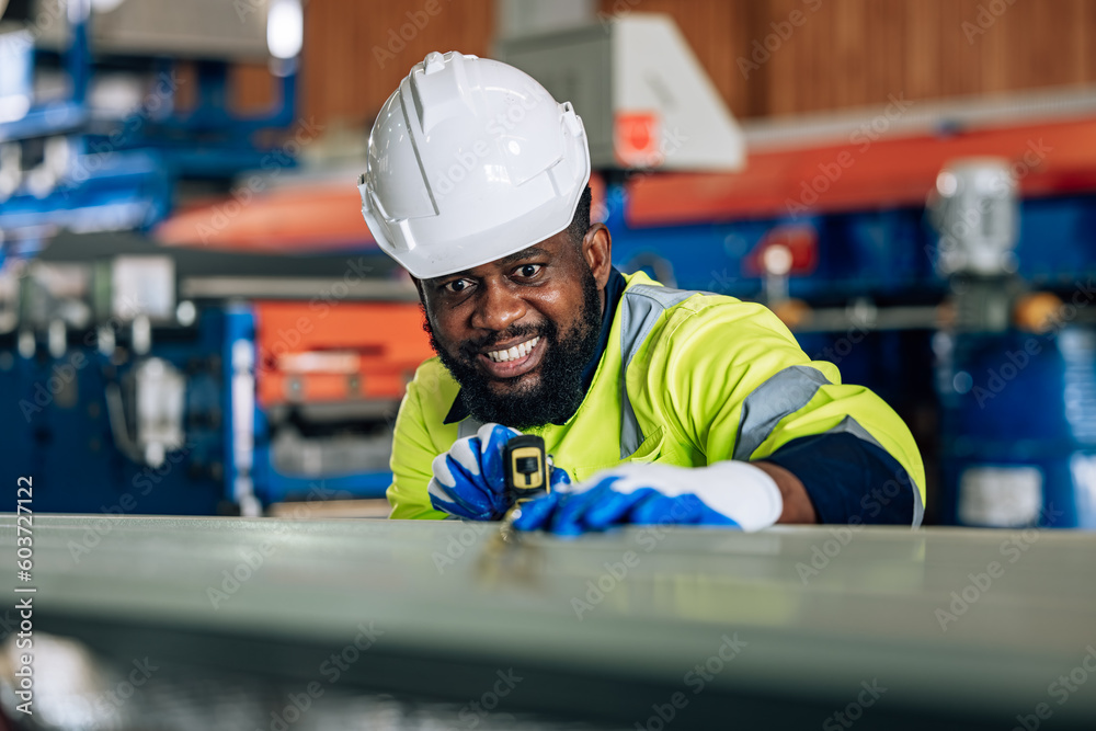 Metal roofing mechanic virtually inspect condition of workpieces ...