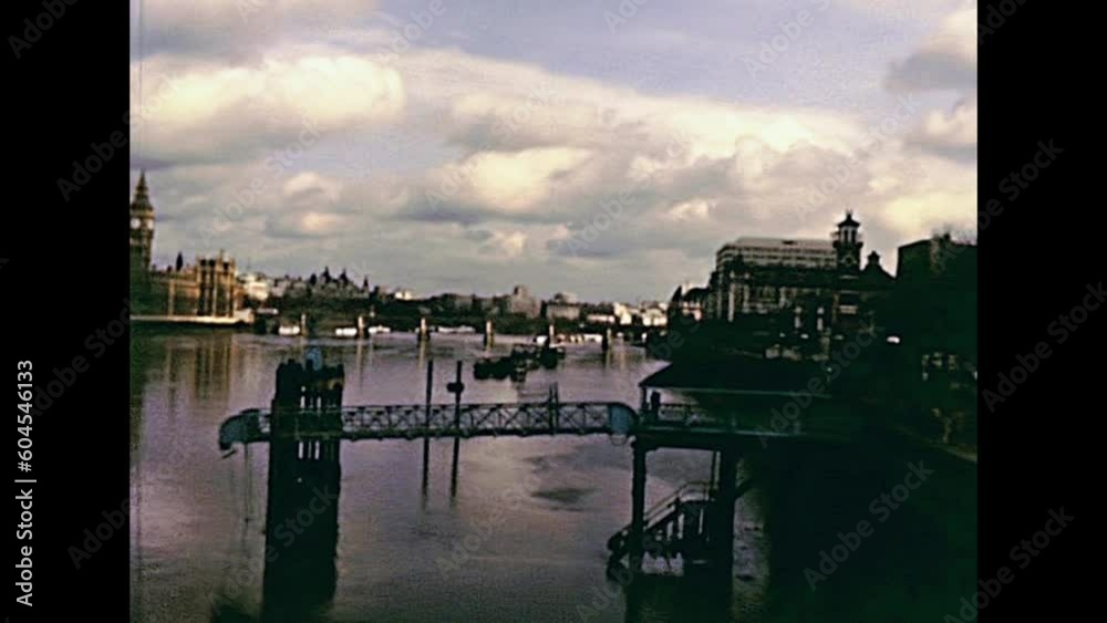 LONDON, UNITED KINGDOM - CIRCA 1979: London crossing Lambeth Bridge on ...