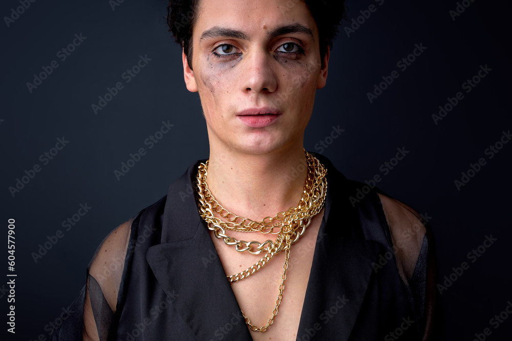 haywire european man dressed in black shirt, posing at camera with ...