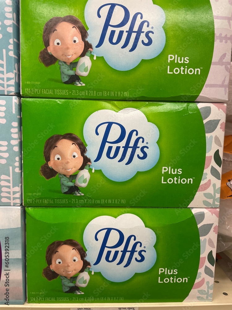 Food Lion grocery store Puffs tissue Stock Photo | Adobe Stock
