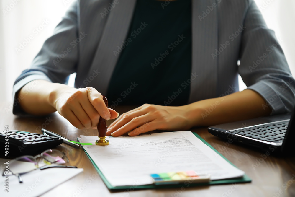 Start up learning for Document report business note in meeting room ...