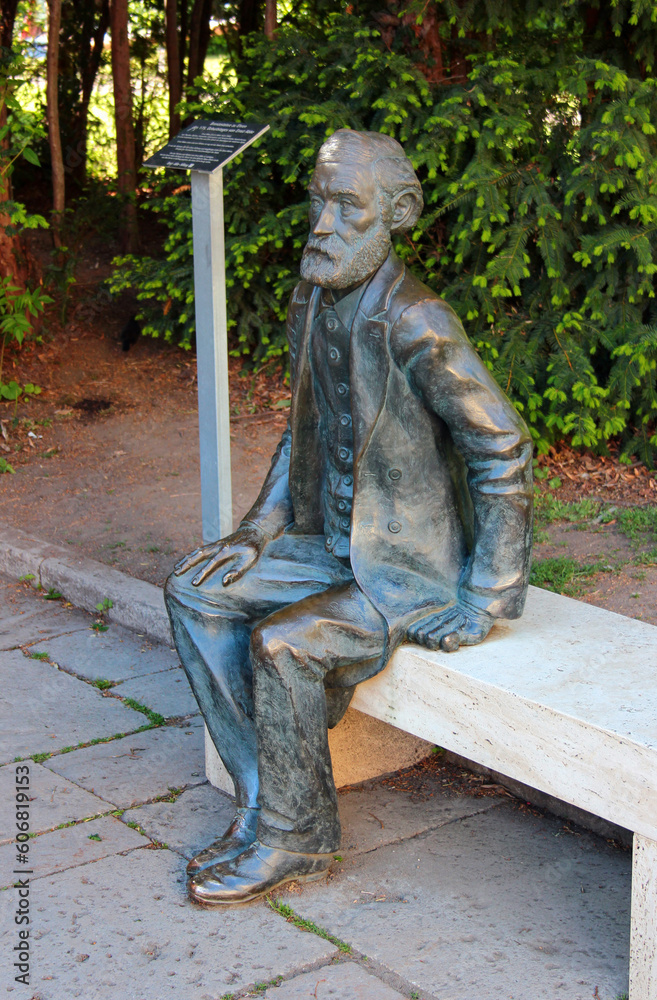 Jena, Germany - May 26, 2023: Sculpture of physicist, optical scientist ... Jena, Germany - May 26, 2023: Sculpture of physicist, optical scientist ...