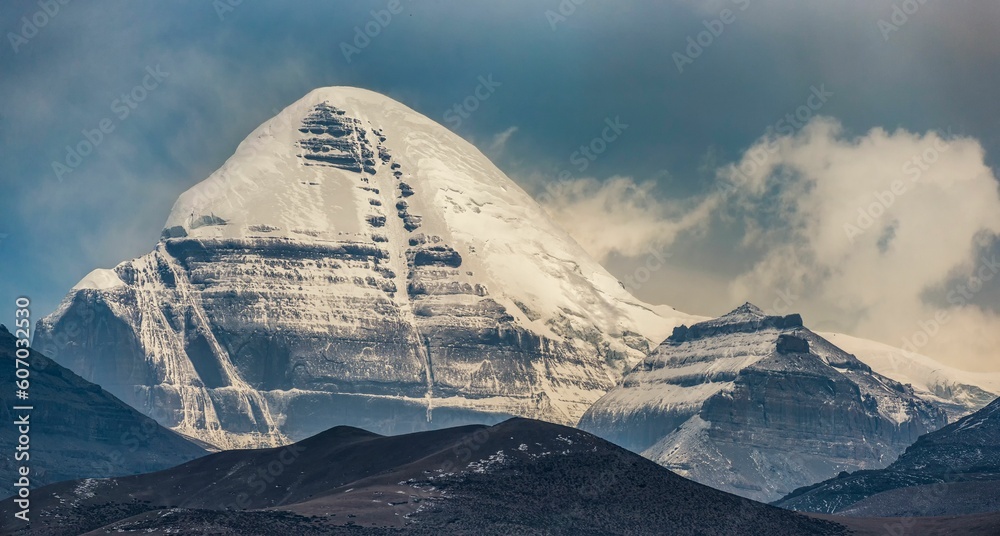 Beautiful shot of the snowy Mount Kailash in Taqin County, Ali ...