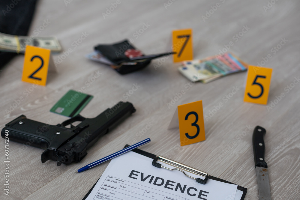 Crime scene investigation - numbering of evidences after the murdering ...