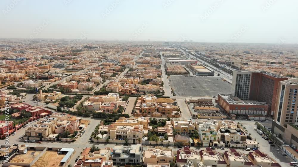 Riyadh: Aerial view of capital city of Saudi Arabia, low-rise ...