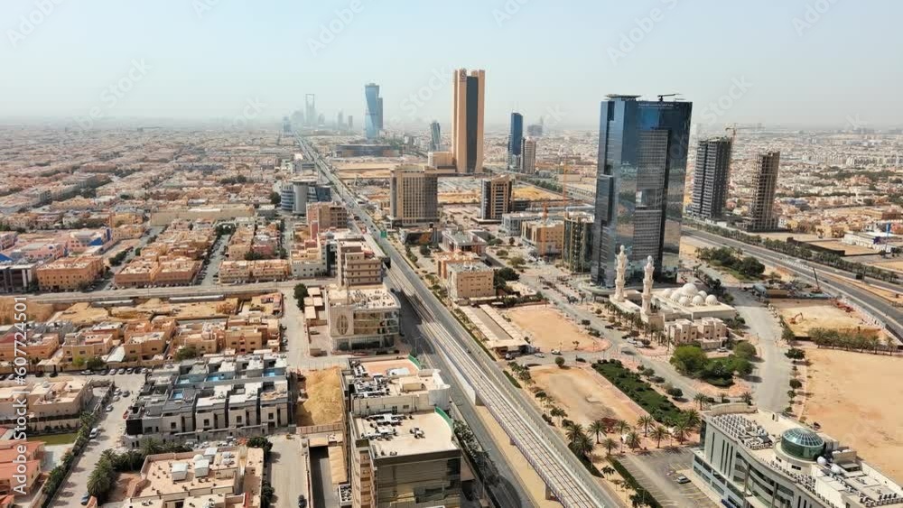 Riyadh: Aerial view of capital city of Saudi Arabia, modern city ...