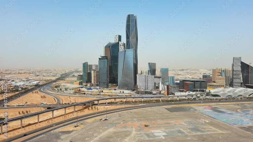 Riyadh: Aerial view of capital city of Saudi Arabia, modern city ...