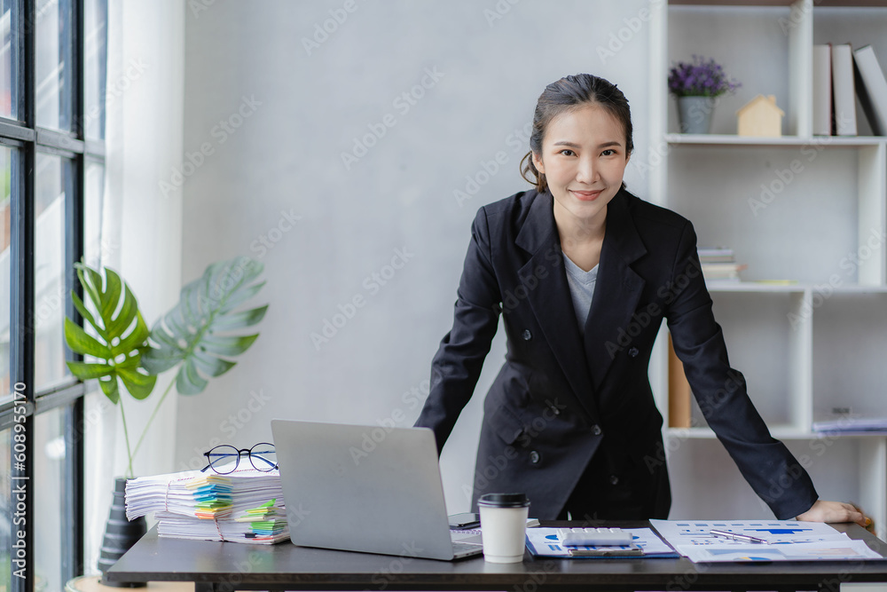 Female Accountants At Work
