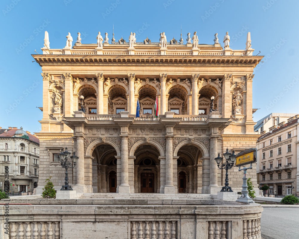 Foto de Budapest Opera House: Majestic venue, world-class performances ...