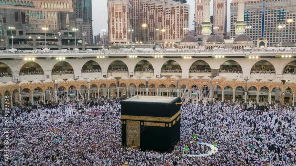 Muslim pilgrims Kaaba in Masjid Al Haram in Mecca Saudi Arabia Makkah ...