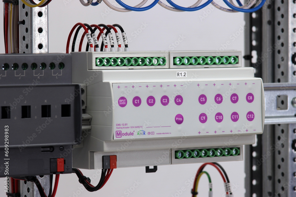 Module Electronic automation for controlling automatic modes in the ...