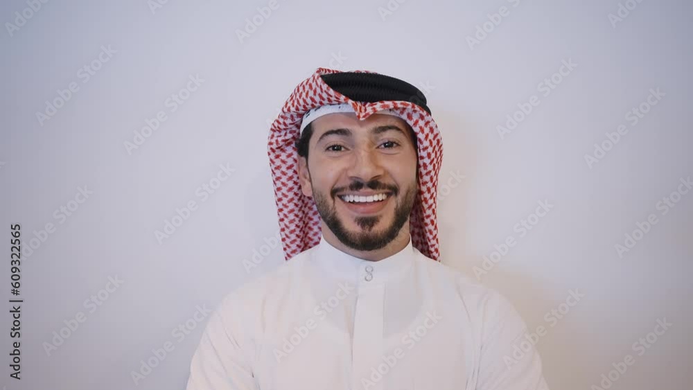 Business men from dubai working in an office. Business people of the ...