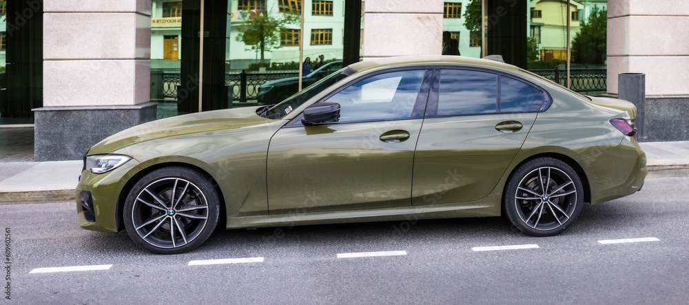 Bmw G20 Dark Green