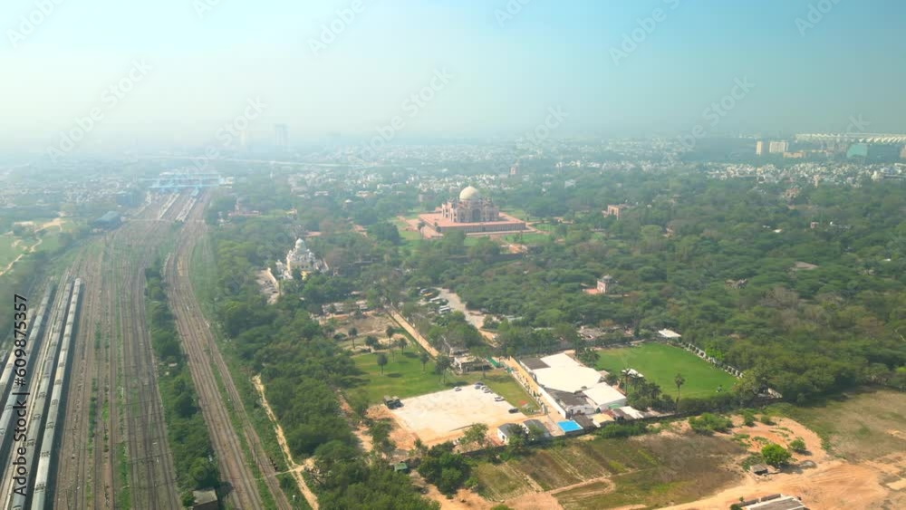 Delhi: Aerial view of capital city of India, famous landmark Humayun’s ...