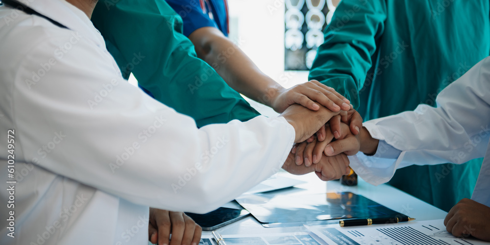 Team Doctors nurses union coordinate hands Teamwork Concept in hospital ...