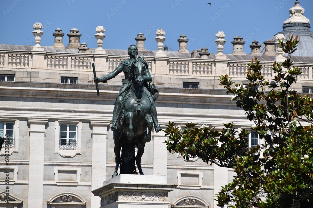 Estatua Felipe IV plaza Oriente Madrid Stock Photo | Adobe Stock