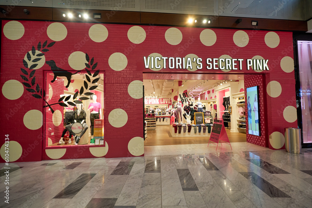 ABU DHABI, UAE - CIRCA JANUARY, 2020: entrance to Victoria's Secret ...