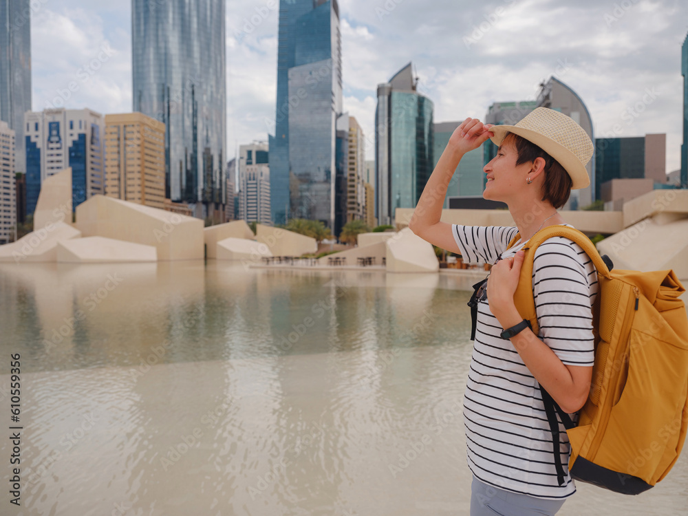 travel to the United Arab Emirates, Happy young asian female traveler ...