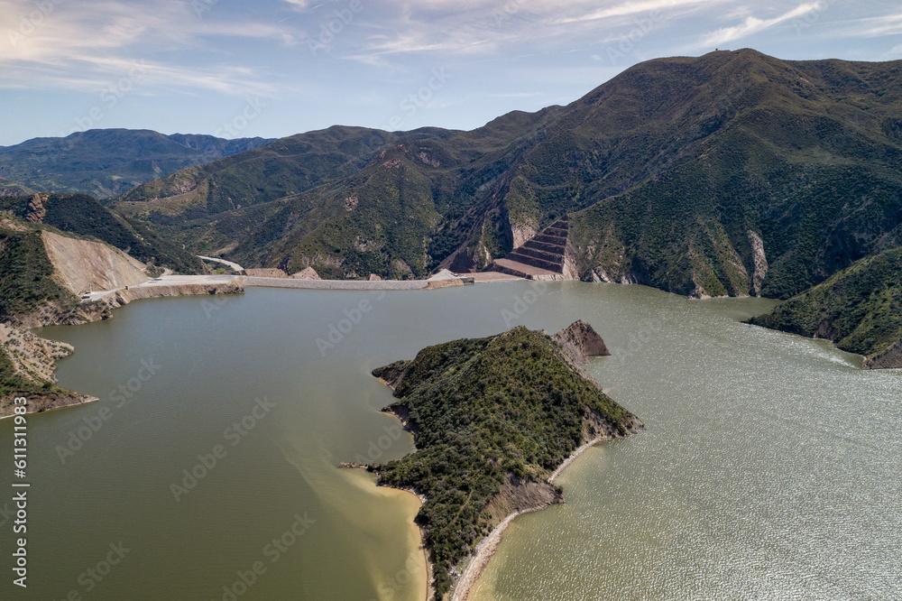 Pyramid Lake in California. It is a reservoir formed by Pyramid Dam on ...