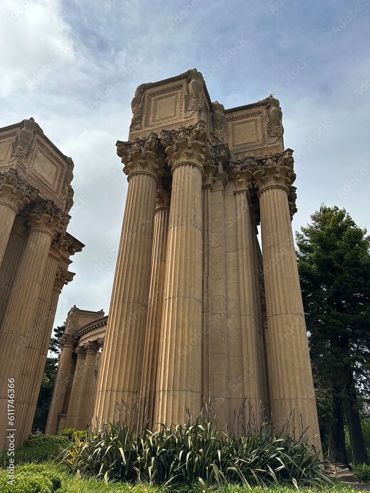 Architectural Marvel: Discover the Magnificent Columns of Palace of ...