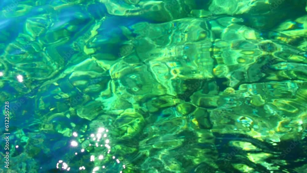 Vidéo Stock Green azure turquoise blue transparent sea salt water ...
