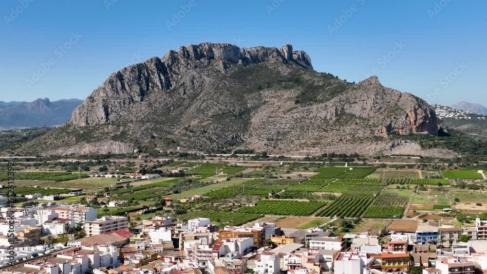 The mountain in the shape of the face of an Indian in Spanish landscape ...