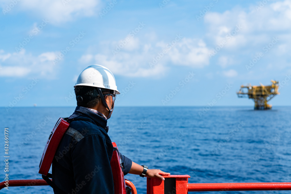 Offshore oil and gas wellhead remote platform which produced raw ...