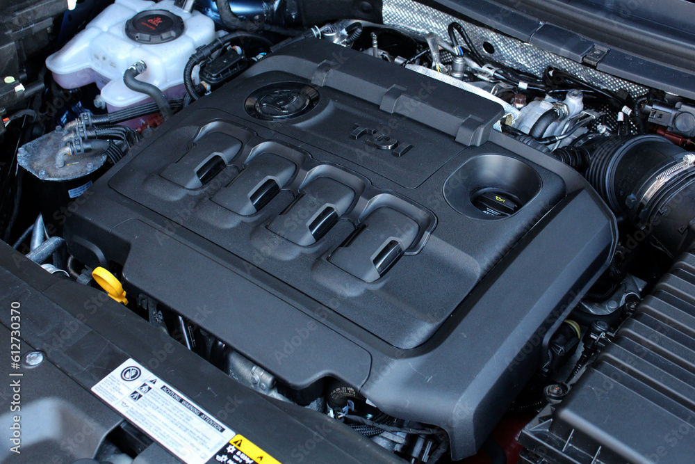 Foto de Vinnytsia, Ukraine; June 3, 2023. Close up Skoda Kodiaq RS bi ...