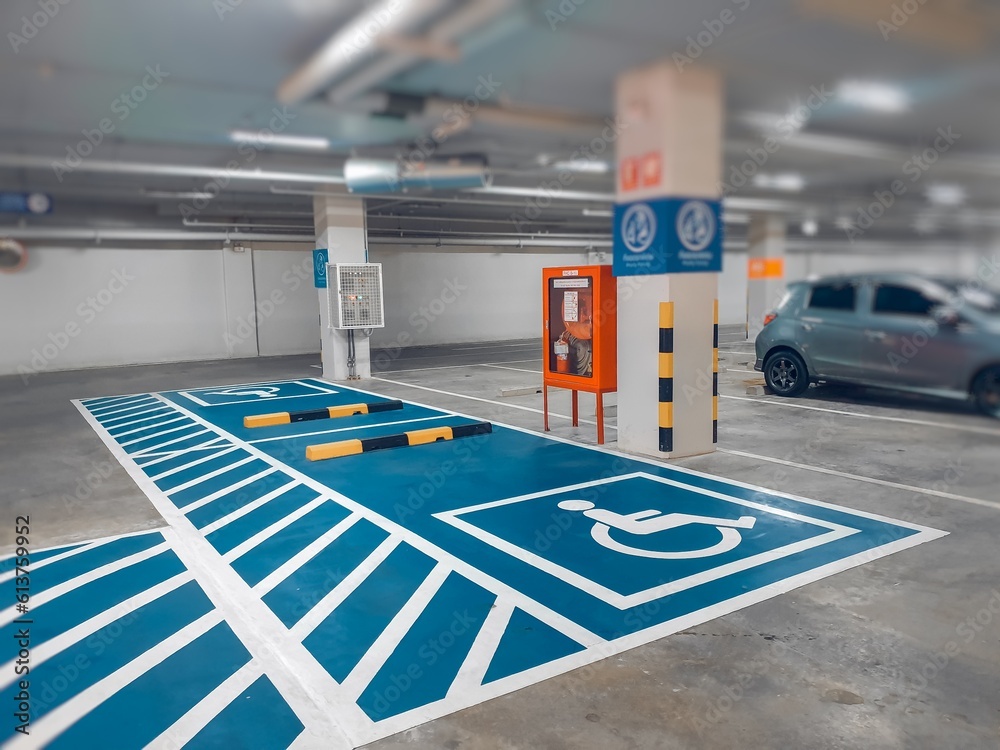 Car priority park for people with disabilities,pregnant women,families ...