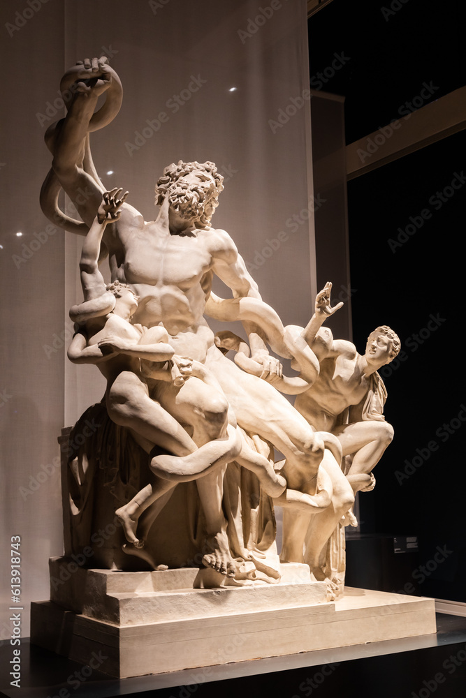 Statue of Laocoon and his sons, famous ancient scultures - Property ...