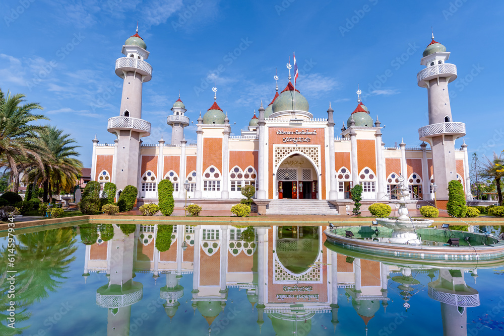 The most beautiful Viewpoint Pattani Central Mosque, southern Thailand ...