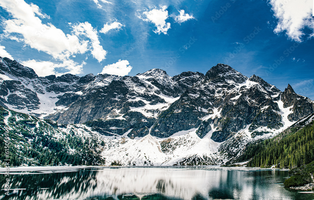 Morskie Oko and mountain panorama on Polish side of tatry mountain ...