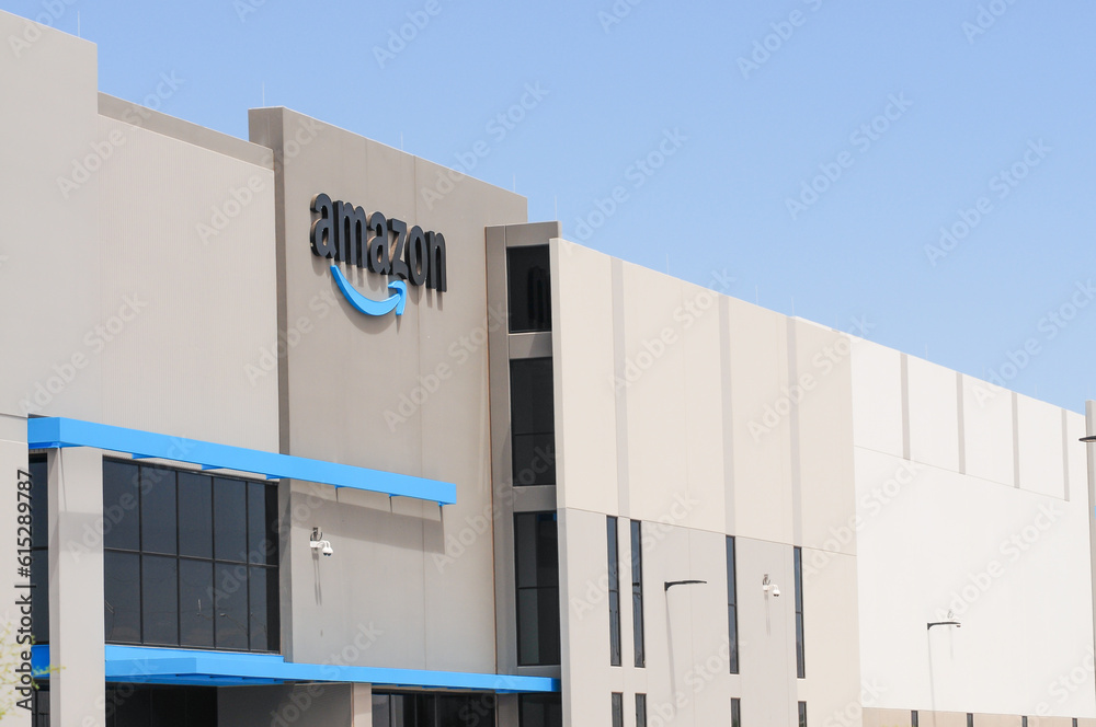 Exterior view of Amazon Fulfillment Center warehouse building ...