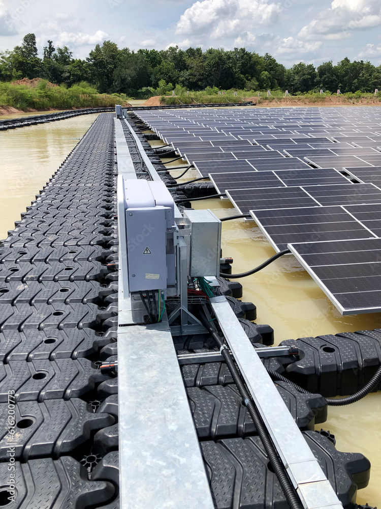 Floating Photovoltaic Solar Plants: Walkway and Inverter installation ...