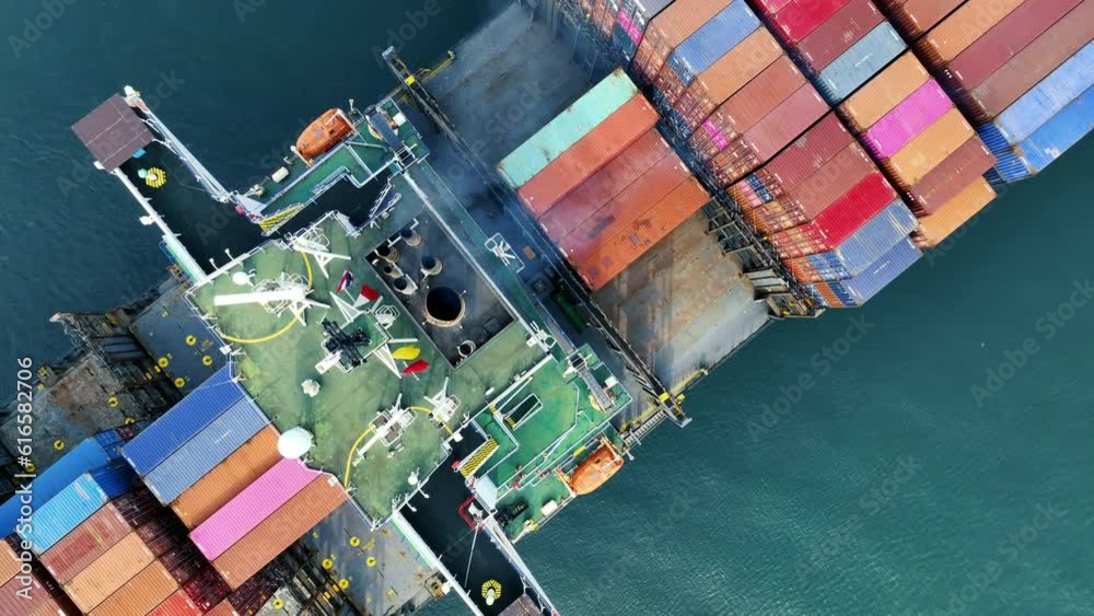 Smoke exhaust gas emissions carbondioxidefrom cargo lagre ship ...