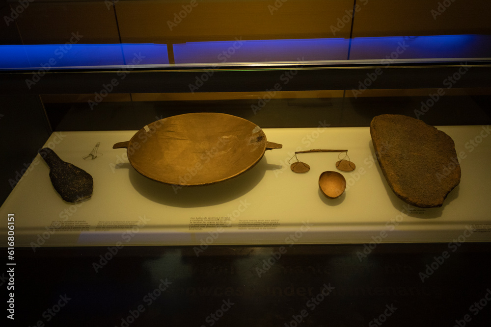 BOGOTA, COLOMBIA Indigenous ancient objects to extract golden from the ...